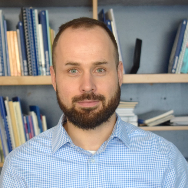 Adam Jareš - Transparency International